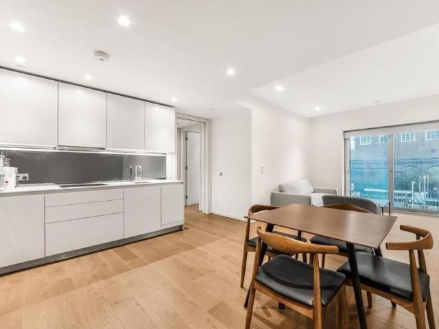 Apartment at Seagrave Road, Greater London