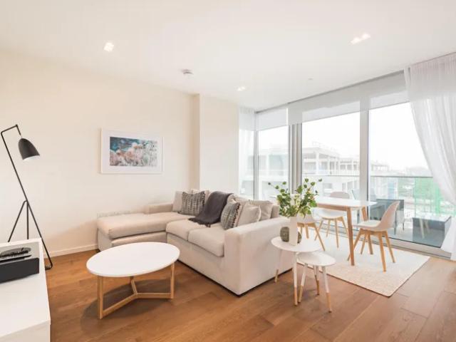 Apartment at Seagrave Road, Greater London