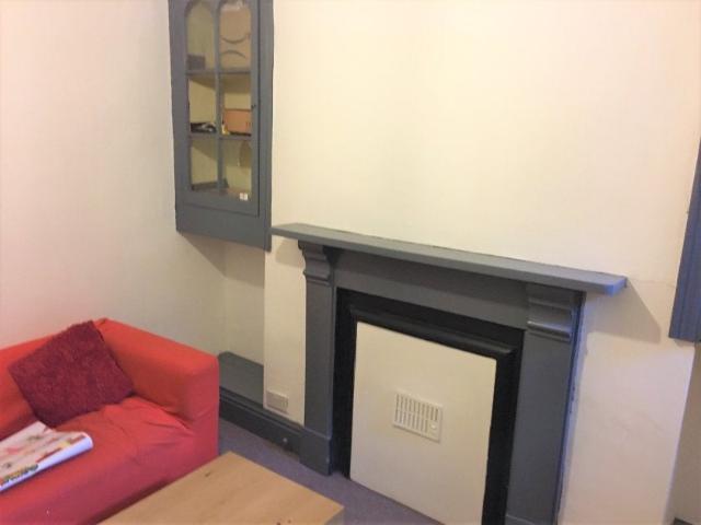 Apartment at Seaview Terrace, Swansea