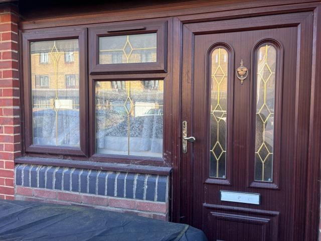 Apartment at Second Avenue, Greater London