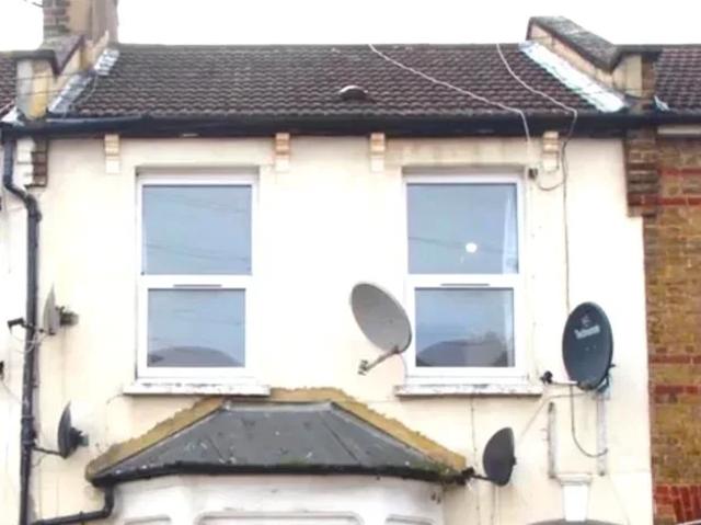 Apartment at Selsdon Road, Greater London