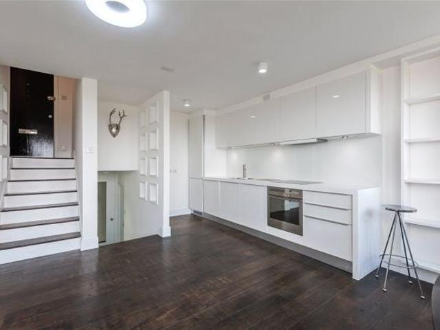 Apartment at Semley Place, City of Westminster