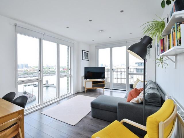 Apartment at Shackleton Way, Greater London