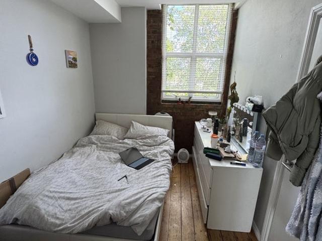 Apartment at Shacklewell Lane, Greater London