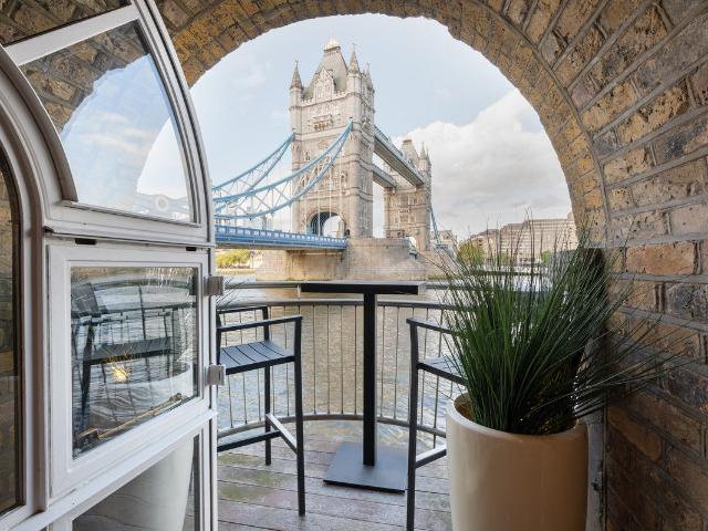 Apartment at Shad Thames, Greater London