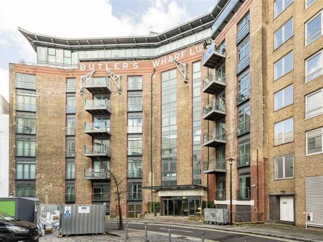 Apartment at Shad Thames, Greater London