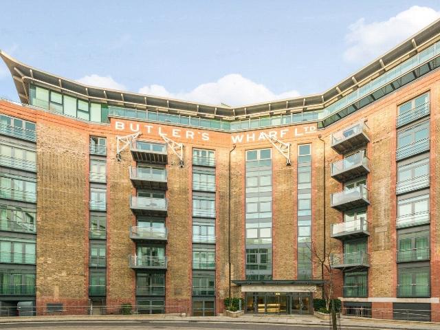 Apartment at Shad Thames, Greater London