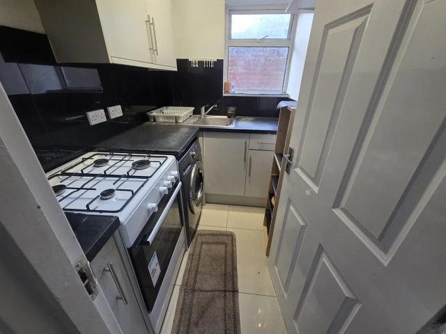 Apartment at Shaftesbury Waye, Greater London