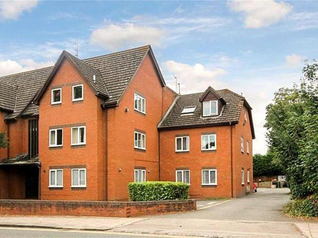 Apartment at Shakespeare Road, Bedford