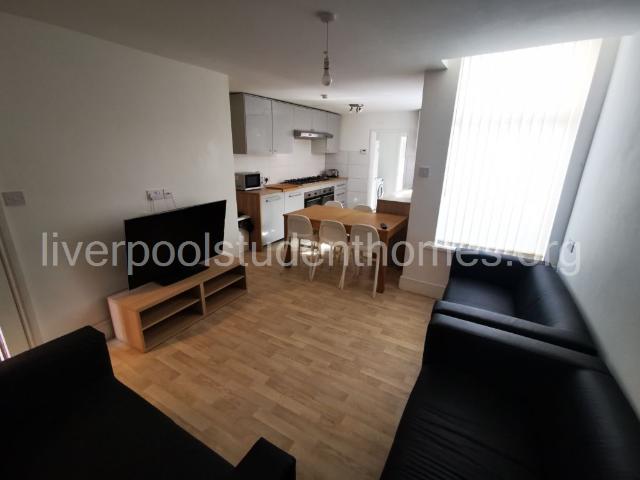 Apartment at Shaw Street, Liverpool