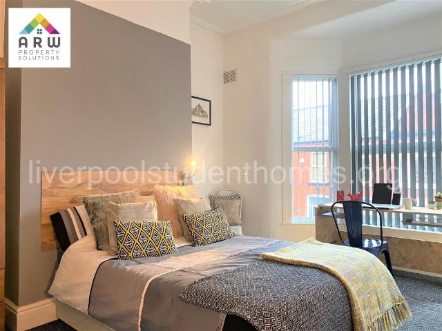 Apartment at Shaw Street, Liverpool