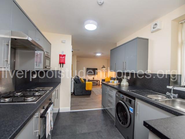 Apartment at Shaw Street, Liverpool