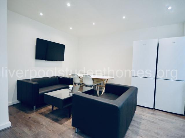 Apartment at Shaw Street, Liverpool