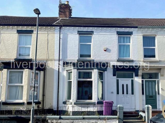 Apartment at Shaw Street, Liverpool