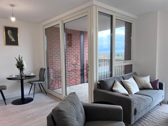 Apartment at Shearwater Drive, Greater London