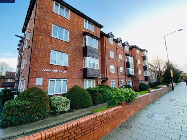 Apartment at Sheepcote Road, Greater London
