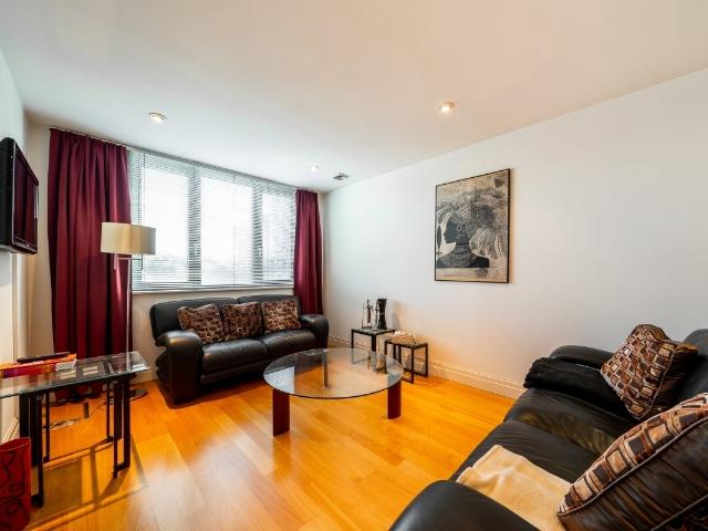 Apartment at Sheldon Square, City of Westminster