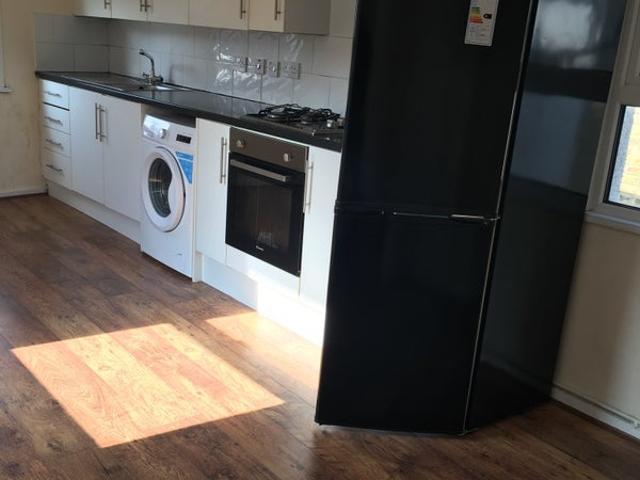 Apartment at Shenley Road, Greater London