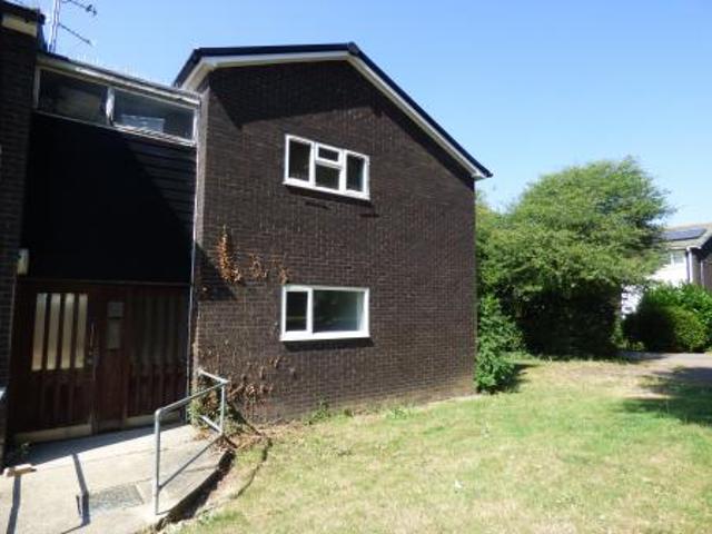 Apartment at Shepeshall, Basildon