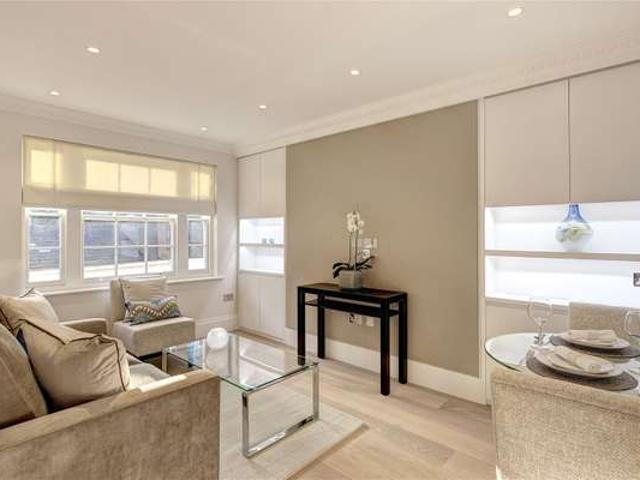 Apartment at Shepherd Market, City of Westminster