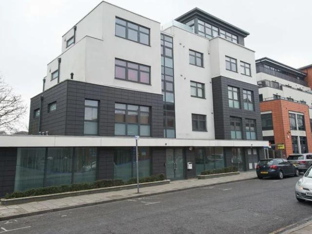 Apartment at Sherman Road, Greater London