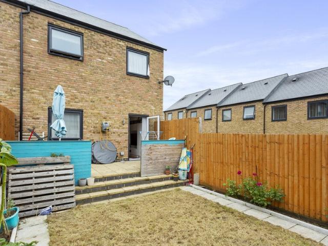 Apartment at Sherbourne Drive, Maidstone