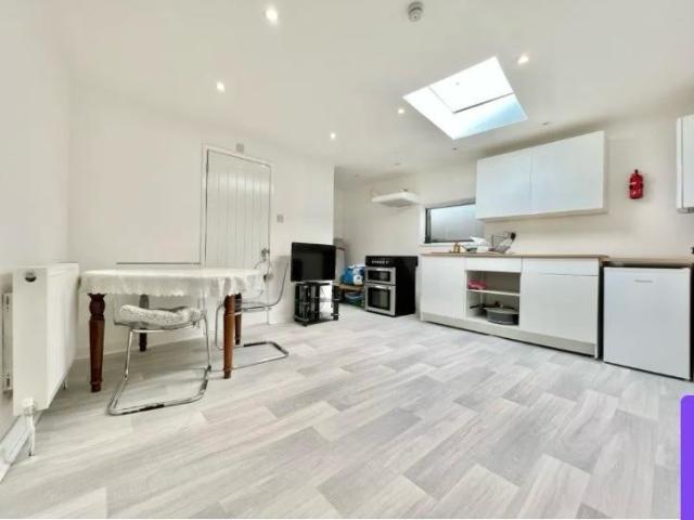 Apartment at Shere Road, Greater London