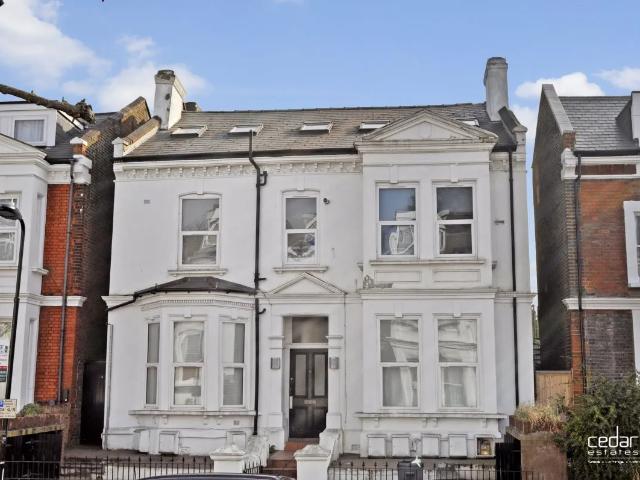 Apartment at Sherriff Road, Greater London
