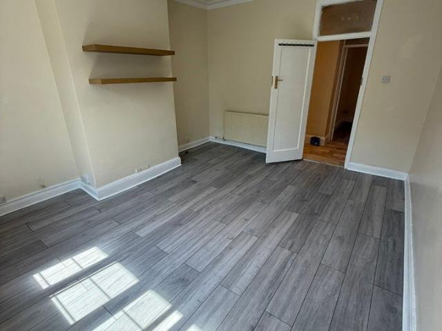 Apartment at Shirehall Lane, Greater London