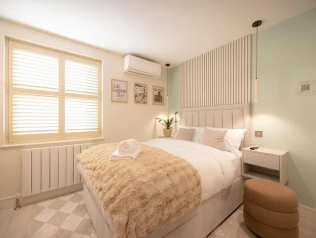 Apartment at Shirland Road, City of Westminster
