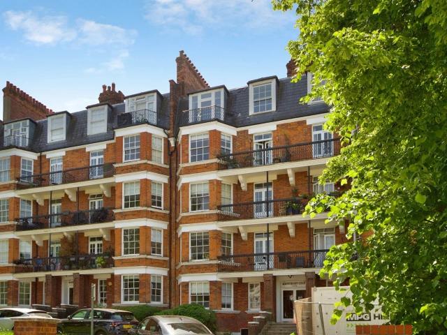 Apartment at Shoot up Hill, Greater London