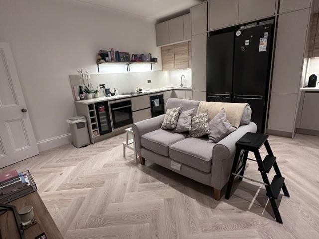 Apartment at Shooters Hill Road, Greater London