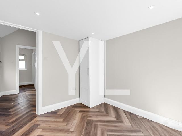 apartment at Shooters Hill Road, London, SE18 4LX
