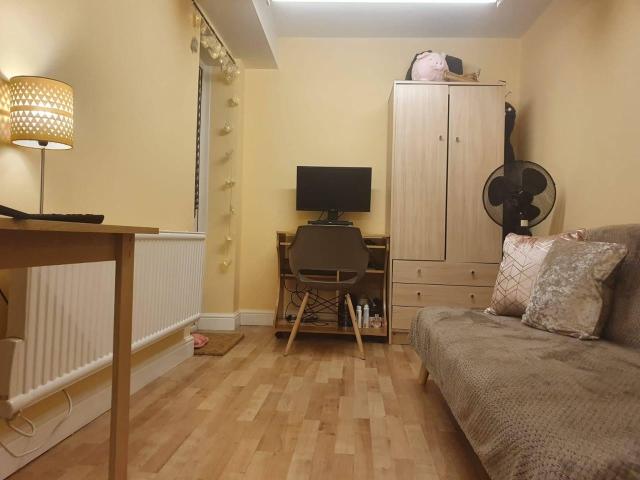 Apartment at Shorham Rise, Milton Keynes