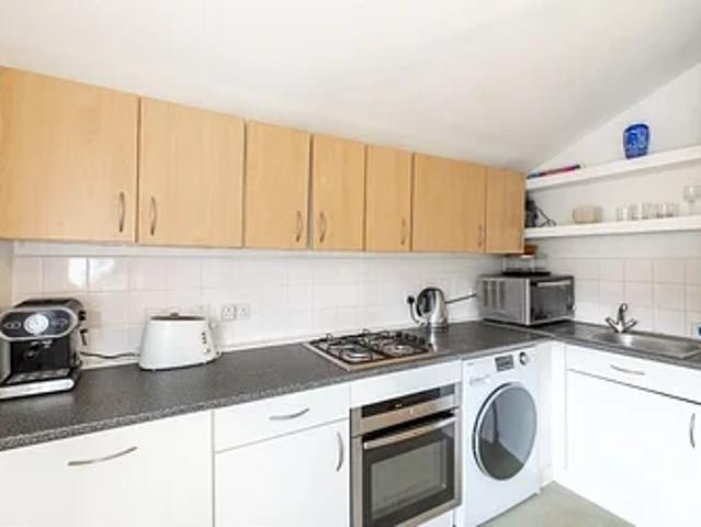 Apartment at Shorrolds Road, Greater London