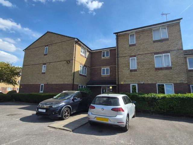 Apartment at Shortlands Close, Greater London