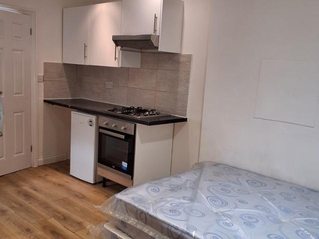 Apartment at Sidcup Hill, Greater London