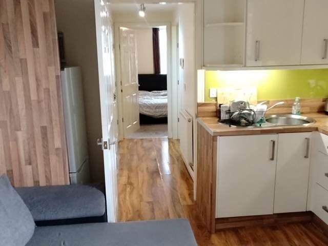 Apartment at Side Street, Bridge of Earn
