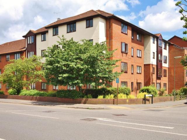 Apartment at Sidney Road, Borough of Spelthorne
