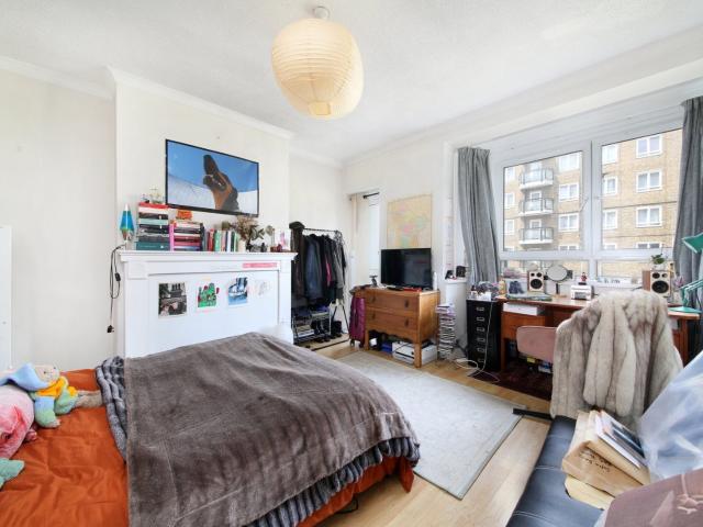 Apartment at Sidney Road, Greater London