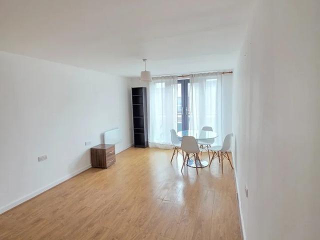 Apartment at Sidney Road, Greater London