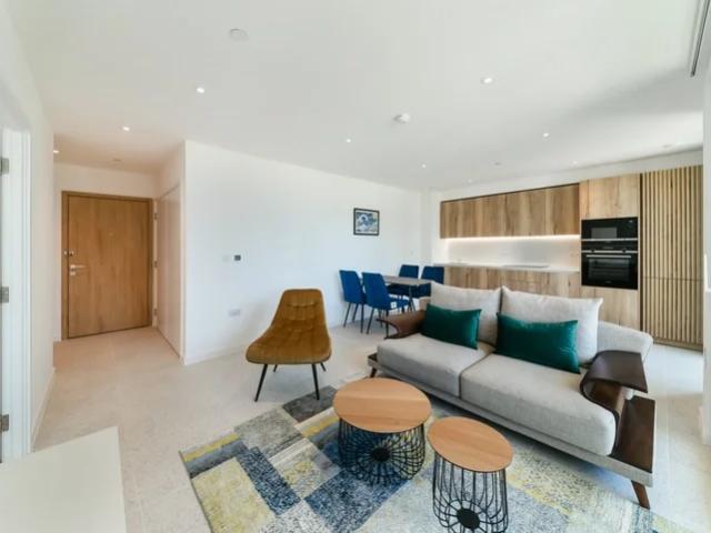 Apartment at Sidney Street, Greater London
