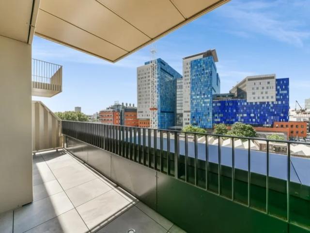 Apartment at Sidney Street, Greater London