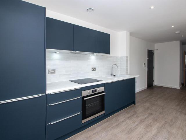 Apartment at Silbury Boulevard, Central Milton Keynes