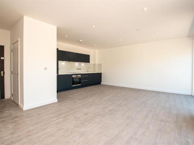 Apartment at Silbury Boulevard, Central Milton Keynes