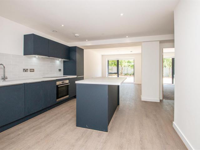 Apartment at Silbury Boulevard, Central Milton Keynes