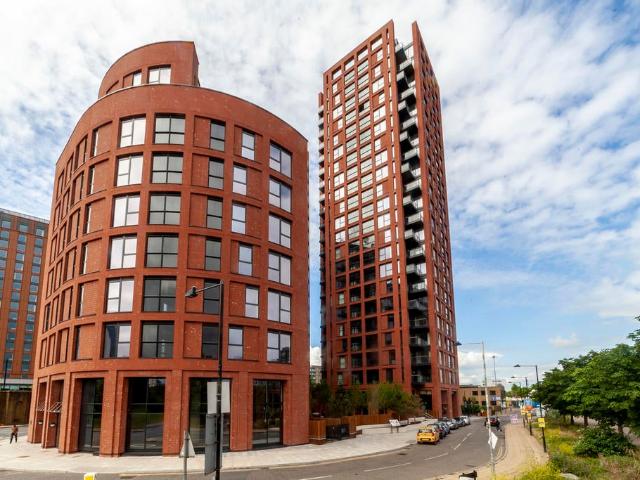 Apartment at Silvocea Way, Greater London