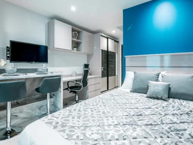 Apartment at Silver Street, Reading