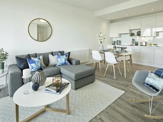 Apartment at Silvertown Way, Greater London