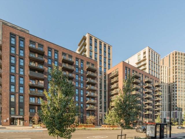 Apartment at Silvertown Way, Greater London